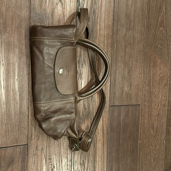 Longchamp | Bags | Beautiful Brown Leather Longchamp Cross Body Bag ...